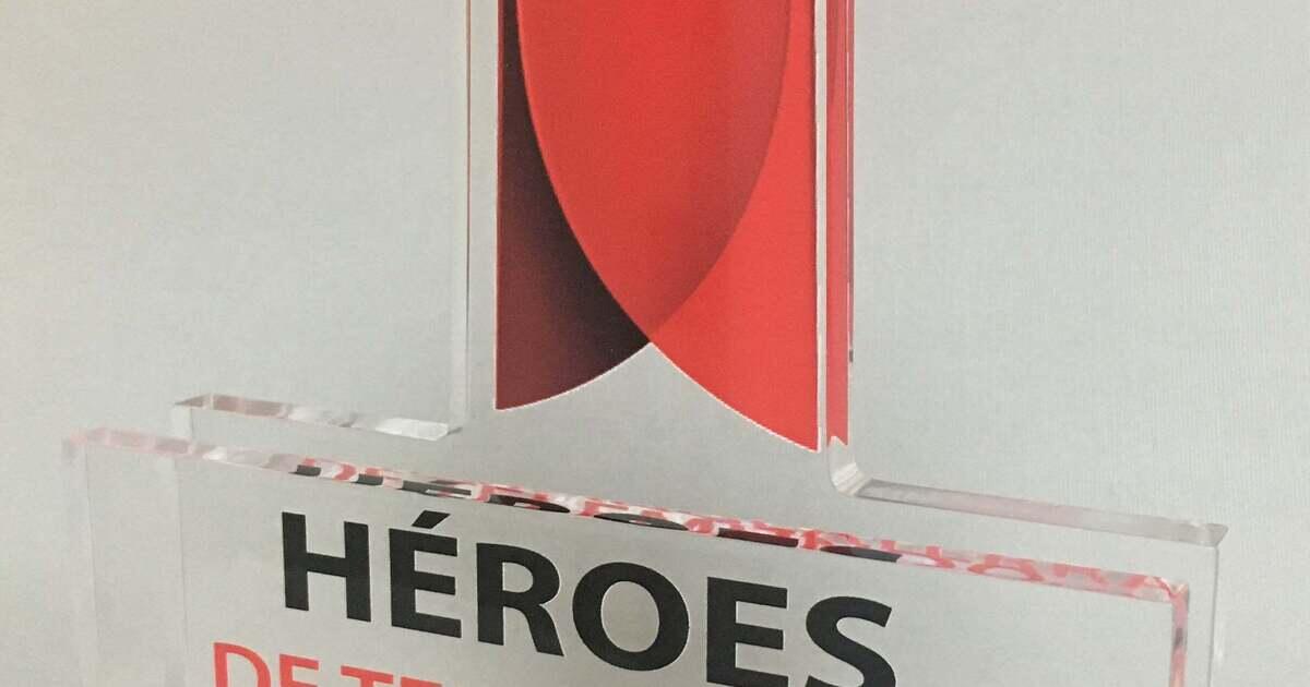 Custom Acrylics | Rainbow Creations