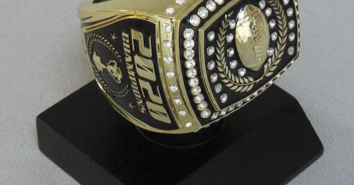 Giant Ring | Rainbow Creations